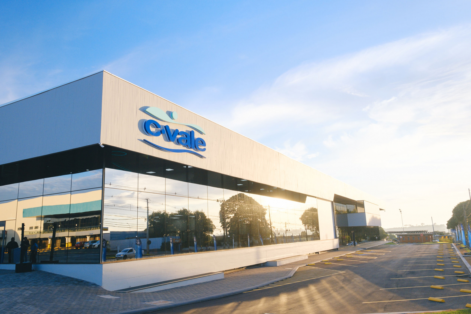 Notícia - C.Vale investe R$ 30 milhões e moderniza sede administrativa